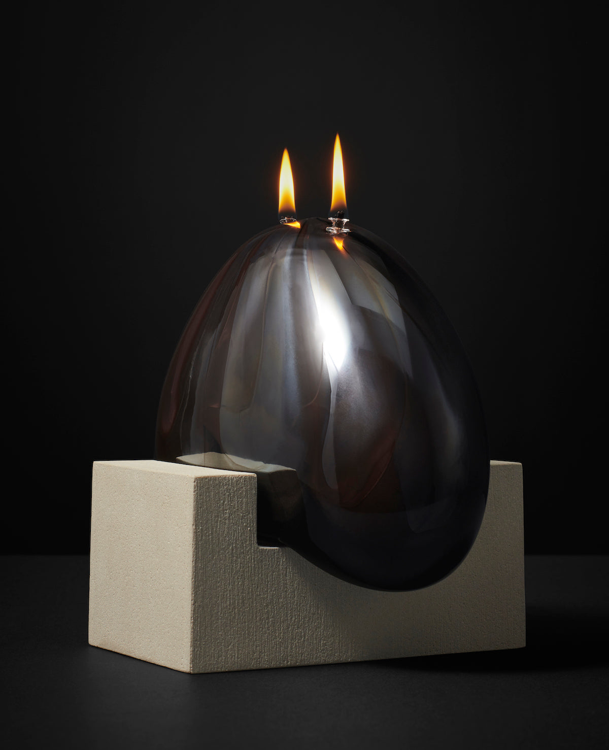 Sitting Oil Lamp with base 04 – Tiwa Select