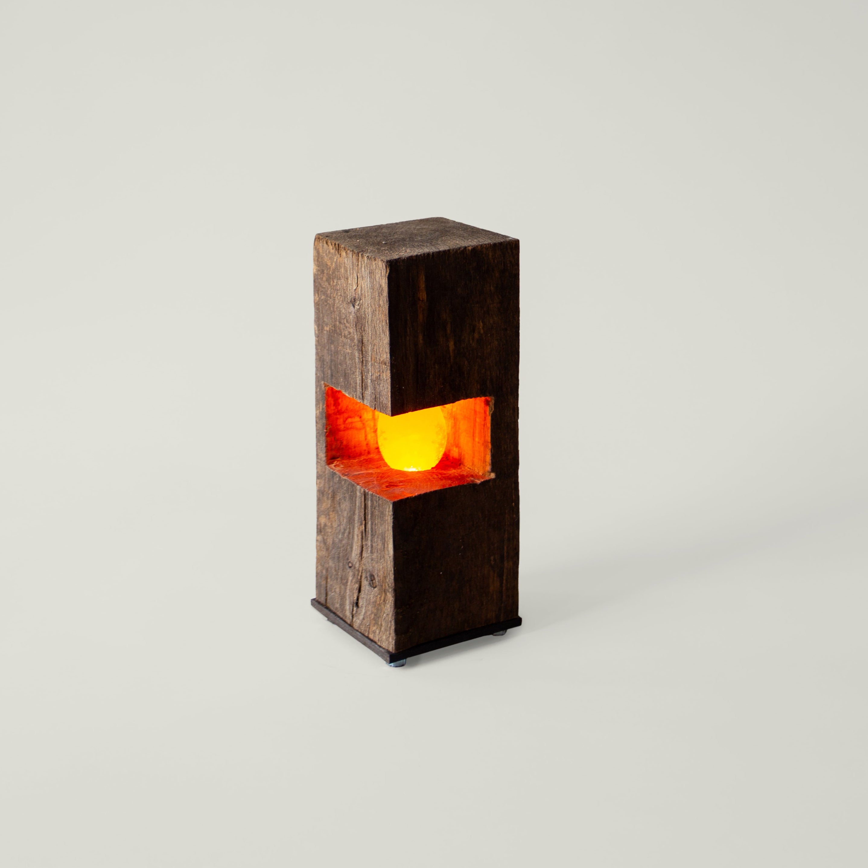 Rich Aybar "TRAPICHE II" Table Lamp, 2025 – Tiwa Select